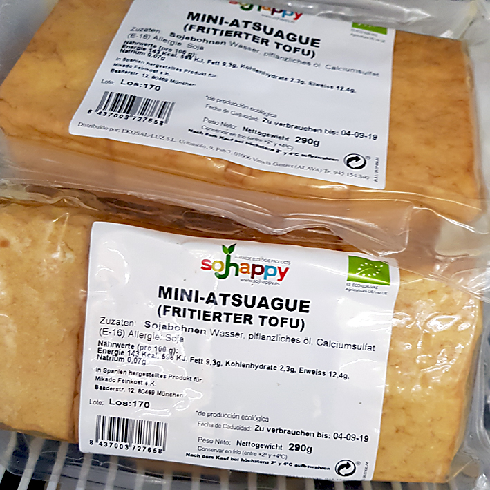 Selbst wer Tofu verabscheut, mag Atsuage-Tofu. Das klassische Rezept ...